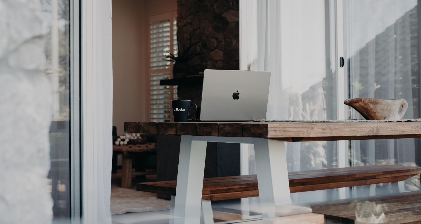 Canberra City's Real Estate Agent - LJ Hooker Canberra City